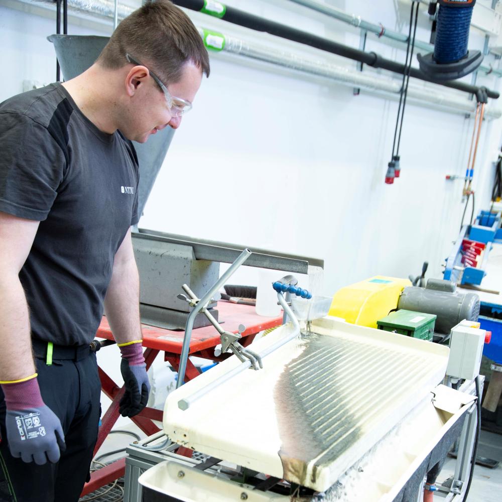 Mineral processing Laboratory - IGV - NTNU