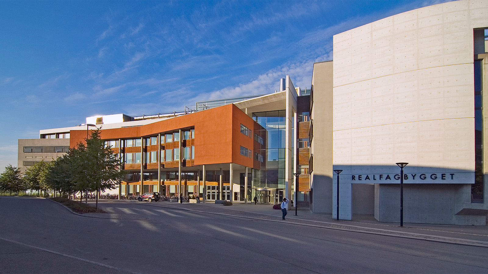 Center for Quantum Spintronics (QuSpin) - NTNU